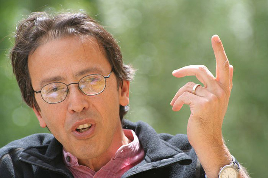 Seeing the Obvious - Kambiz Naficy